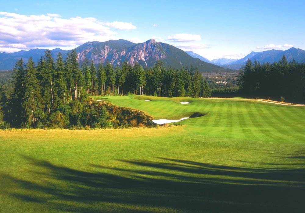 The Club at Snoqualmie Ridge in Snoqualmie, WA | Presented by BestOutings